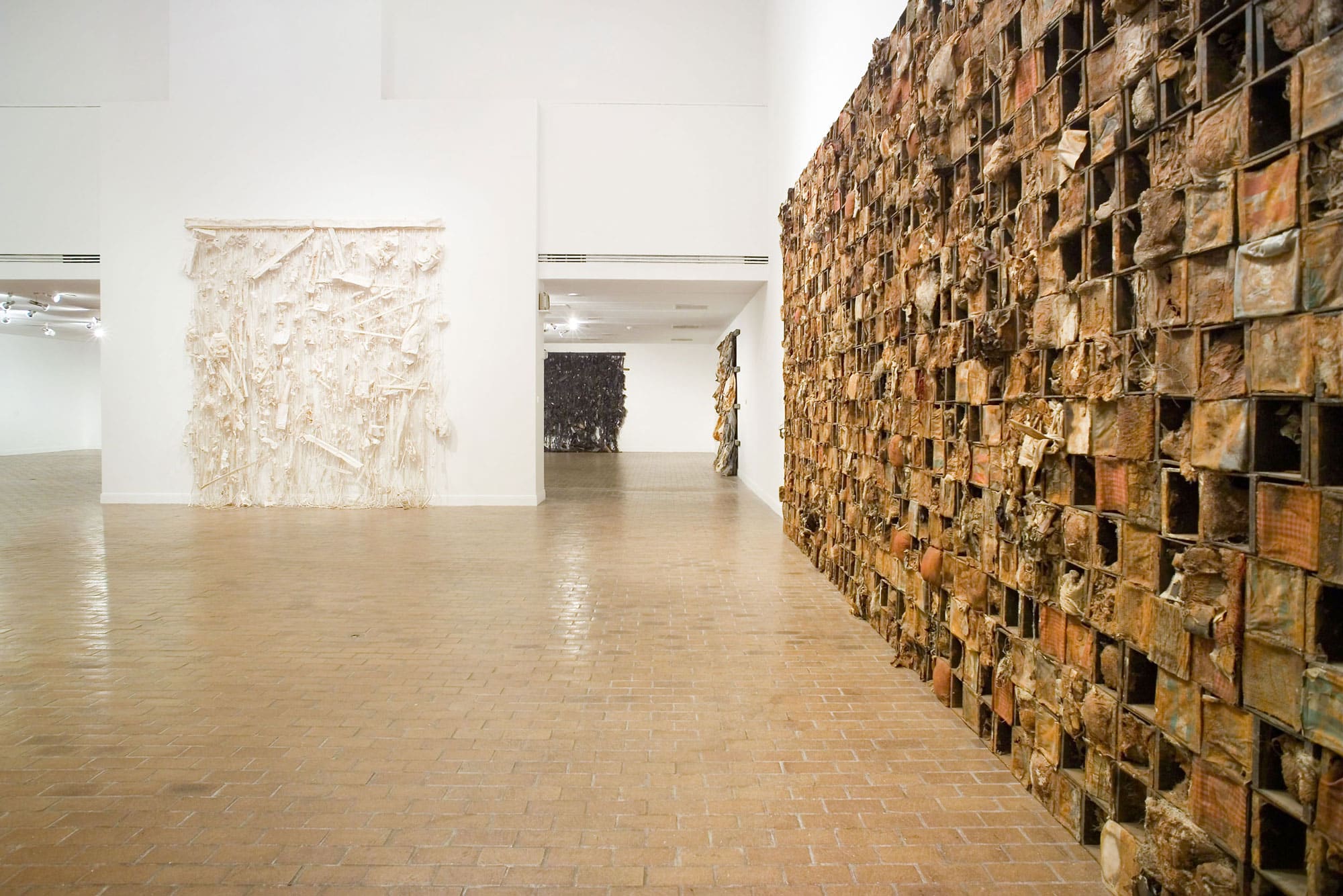 Leonardo Drew - Blaffer Art Museum